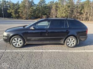 Melns Skoda Octavia 2008 Klaipėda, ar dzinēja tilpumu 2.00 L un nobraukumu 276 tūkst. km par 2300 €, foto 5 vietnē AUTOMOTO.COM.LV