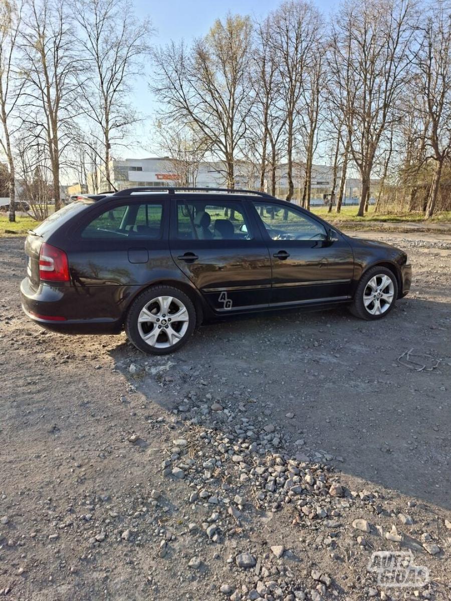 Black Skoda Octavia 2008 in Siauliai, with an engine capacity of 2.00 L and mileage of 280 thousand km for 2500 €, photo 3 on AUTOMOTO.COM.LV