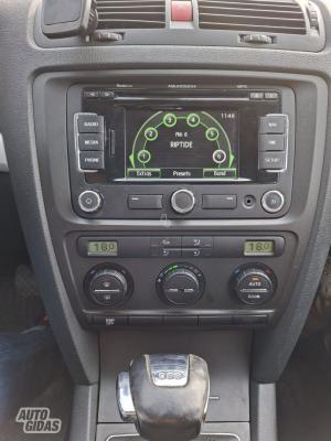Black Skoda Octavia 2008 in Siauliai, with an engine capacity of 2.00 L and mileage of 280 thousand km for 2500 €, photo 15 on AUTOMOTO.COM.LV