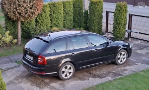 Black Skoda Octavia 2008 in Siauliai, with an engine capacity of 2.00 L and mileage of 280 thousand km for 2500 €, photo 18 on AUTOMOTO.COM.LV
