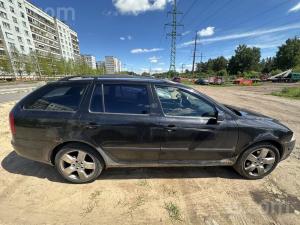 Черный Шкода Октавия 2008 в Рига, объемом двигателя 2.00 л и пробегом 394 тыс. км за 700 €, фото 6 на AUTOMOTO.COM.LV