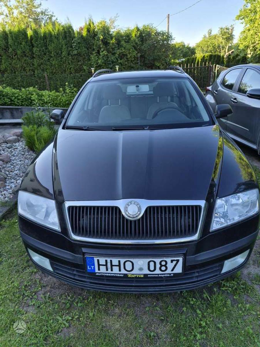 Melns Skoda Octavia 2008 Viļņa, ar dzinēja tilpumu 1.90 L un nobraukumu 346 tūkst. km par 1100 €, foto 1 vietnē AUTOMOTO.COM.LV