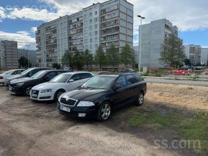 Черный Шкода Октавия 2008 в Рига, объемом двигателя 2.00 л и пробегом 394 тыс. км за 500 €, фото  на AUTOMOTO.COM.LV