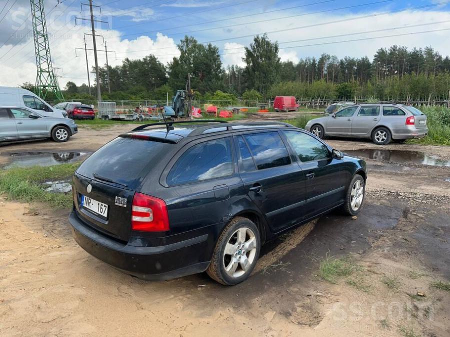 Черный Шкода Октавия 2008 в Рига, объемом двигателя 2.00 л и пробегом 394 тыс. км за 500 €, фото 5 на AUTOMOTO.COM.LV