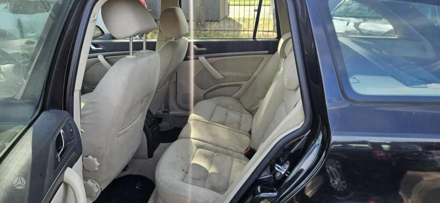 Melns Skoda Octavia 2008 Marijampole, ar dzinēja tilpumu 1.60 L un nobraukumu 330 tūkst. km par 2000 €, foto 10 vietnē AUTOMOTO.COM.LV