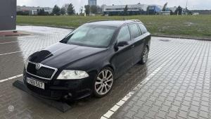 Black Skoda Octavia 2008 in Klaipeda, with an engine capacity of 1.97 L and mileage of 440 thousand km for 1000 €, photo 3 on AUTOMOTO.COM.LV