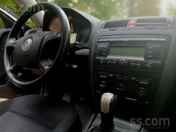 Skoda Octavia 2008 Talsi vietnÄ Melns Skoda Octavia 2008 Talsi, ar dzinÄja tilpumu 1.90 L un nobraukumu 0 tÅ«kst. km par 1400 ā¬, foto 5 vietnÄ AUTOMOTO.COM.LV