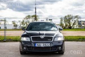 Melns Skoda Octavia 2009 Rīga, ar dzinēja tilpumu 2.00 L un nobraukumu 282 tūkst. km par 10900 €, foto 3 vietnē AUTOMOTO.COM.LV