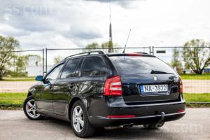 Melns Skoda Octavia 2009 Rīga, ar dzinēja tilpumu 2.00 L un nobraukumu 282 tūkst. km par 10900 €, foto 7 vietnē AUTOMOTO.COM.LV