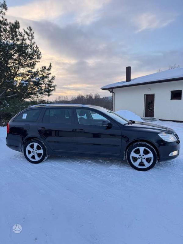 Melns Skoda Octavia 2009 Viļņa, ar dzinēja tilpumu 1.97 L un nobraukumu 277 tūkst. km par 4850 €, foto 6 vietnē AUTOMOTO.COM.LV