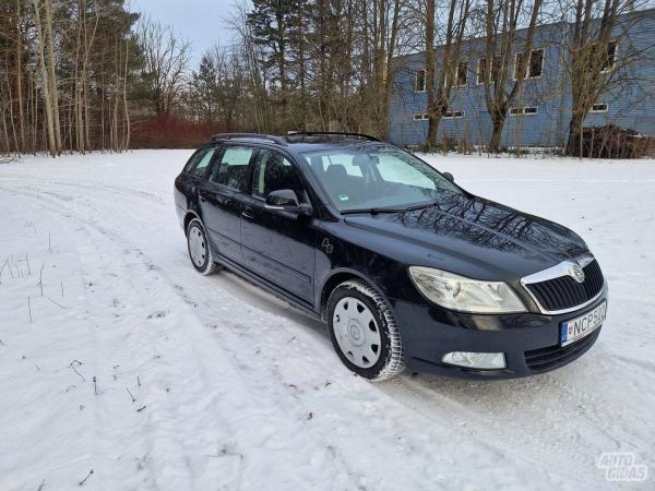 Melns Skoda Octavia 2009 Marijampole, ar dzinēja tilpumu 1.90 L un nobraukumu 241 tūkst. km par 3300 €, foto 3 vietnē AUTOMOTO.COM.LV