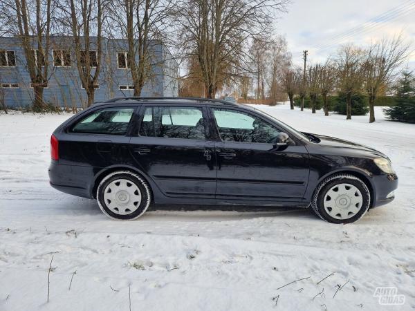 Melns Skoda Octavia 2009 Marijampole, ar dzinēja tilpumu 1.90 L un nobraukumu 241 tūkst. km par 3300 €, foto 6 vietnē AUTOMOTO.COM.LV