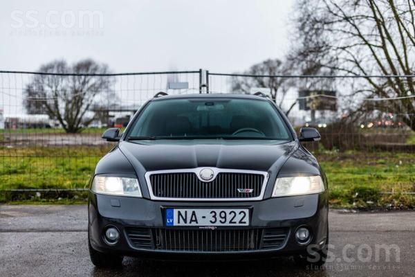 Melns Skoda Octavia 2009 Rīga, ar dzinēja tilpumu 2.00 L un nobraukumu 284 tūkst. km par 3290 €, foto 3 vietnē AUTOMOTO.COM.LV