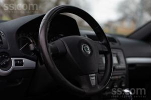 Black Skoda Octavia 2009 in Riga, with an engine capacity of 2.00 L and mileage of 284 thousand km for 3290 €, photo 13 on AUTOMOTO.COM.LV