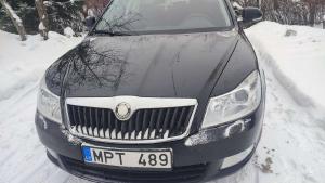 Black Skoda Octavia 2009 in Klaipeda, with an engine capacity of 1.90 L and mileage of 234 thousand km for 4200 €, photo  on AUTOMOTO.COM.LV