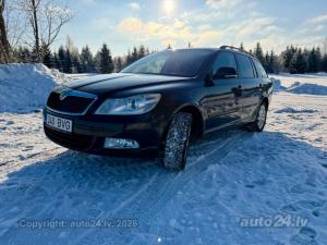 Melns Skoda Octavia 2009 Rakvere, ar dzinēja tilpumu 2.00 L un nobraukumu 247 tūkst. km par 4000 €, foto 5 vietnē AUTOMOTO.COM.LV