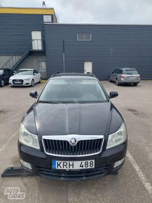 Черный Шкода Октавия 2009 в Каунас, объемом двигателя 2.00 л и пробегом 310 тыс. км за 1950 €, фото 4 на AUTOMOTO.COM.LV