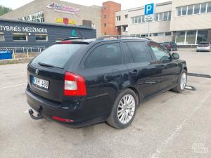 Черный Шкода Октавия 2009 в Каунас, объемом двигателя 2.00 л и пробегом 310 тыс. км за 1950 €, фото 7 на AUTOMOTO.COM.LV