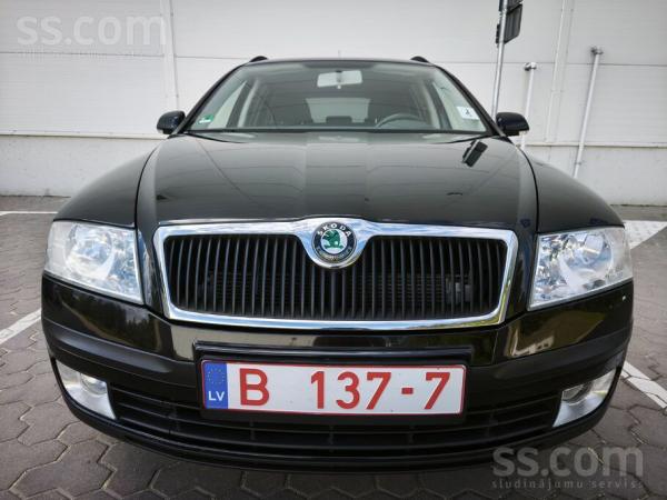 Black Skoda Octavia 2009 in Riga, with an engine capacity of 1.90 L and mileage of 0 thousand km for 4500 €, photo 3 on AUTOMOTO.COM.LV