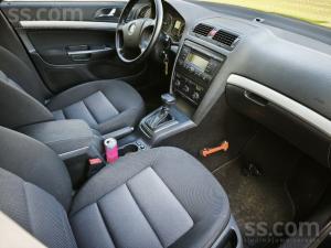 Black Skoda Octavia 2009 in Riga, with an engine capacity of 1.90 L and mileage of 0 thousand km for 4500 €, photo 12 on AUTOMOTO.COM.LV