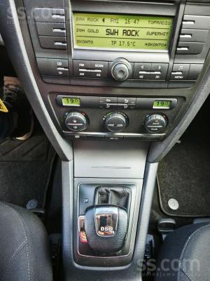 Black Skoda Octavia 2009 in Riga, with an engine capacity of 1.90 L and mileage of 0 thousand km for 4500 €, photo 14 on AUTOMOTO.COM.LV