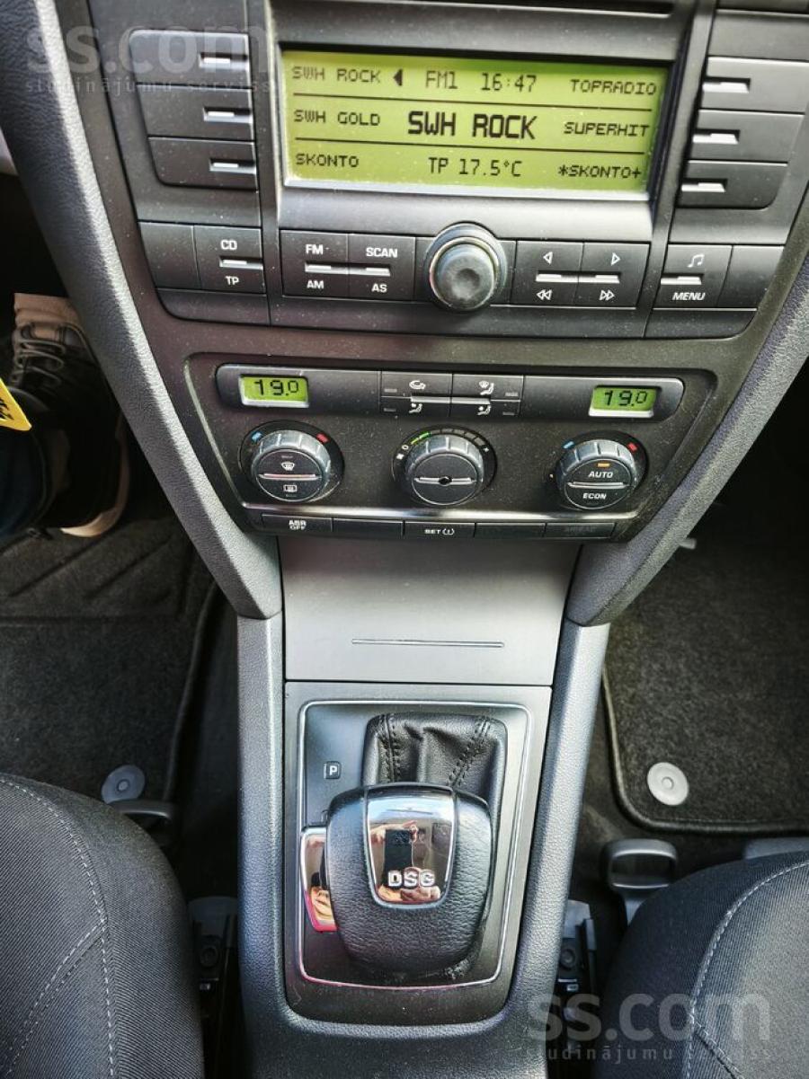 Black Skoda Octavia 2009 in Riga, with an engine capacity of 1.90 L and mileage of 0 thousand km for 4500 €, photo 14 on AUTOMOTO.COM.LV