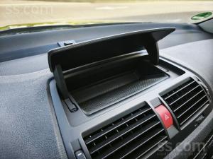 Black Skoda Octavia 2009 in Riga, with an engine capacity of 1.90 L and mileage of 0 thousand km for 4500 €, photo 15 on AUTOMOTO.COM.LV