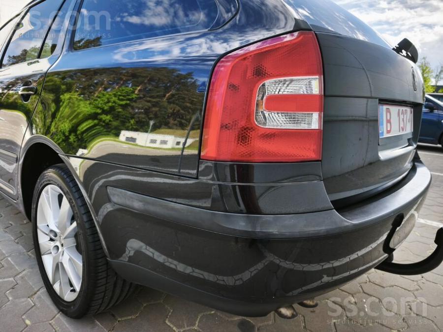 Black Skoda Octavia 2009 in Riga, with an engine capacity of 1.90 L and mileage of 0 thousand km for 4500 €, photo 25 on AUTOMOTO.COM.LV