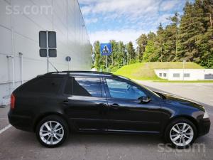 Black Skoda Octavia 2009 in Riga, with an engine capacity of 1.90 L and mileage of 0 thousand km for 4500 €, photo 27 on AUTOMOTO.COM.LV