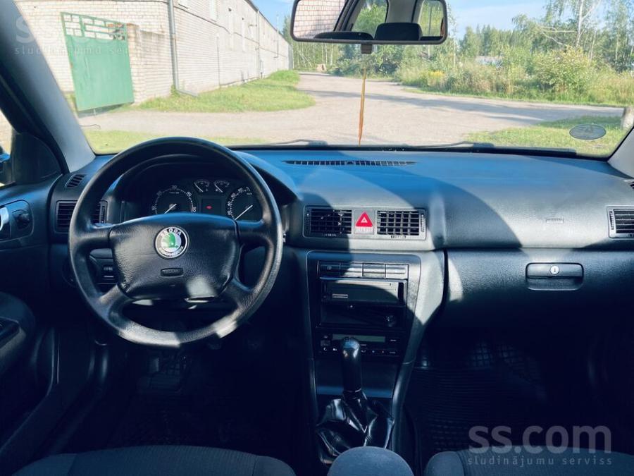 Black Skoda Octavia 2009 in Daugavpils, with an engine capacity of 1.90 L and mileage of 242 thousand km for 1649 €, photo 20 on AUTOMOTO.COM.LV