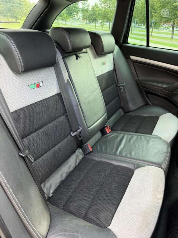 Черный Шкода Октавия 2009 в Вильнюс, объемом двигателя 2.00 л и пробегом 298 тыс. км за 2500 €, фото 9 на AUTOMOTO.COM.LV