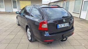Melns Skoda Octavia 2009 Viļņa, ar dzinēja tilpumu 1.97 L un nobraukumu 285 tūkst. km par 3500 €, foto 11 vietnē AUTOMOTO.COM.LV