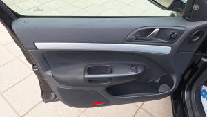 Melns Skoda Octavia 2009 Viļņa, ar dzinēja tilpumu 1.97 L un nobraukumu 285 tūkst. km par 3500 €, foto 17 vietnē AUTOMOTO.COM.LV