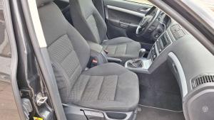Melns Skoda Octavia 2009 Viļņa, ar dzinēja tilpumu 1.97 L un nobraukumu 285 tūkst. km par 3500 €, foto 20 vietnē AUTOMOTO.COM.LV