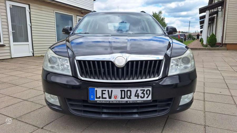 Melns Skoda Octavia 2009 Viļņa, ar dzinēja tilpumu 1.97 L un nobraukumu 285 tūkst. km par 3500 €, foto 33 vietnē AUTOMOTO.COM.LV