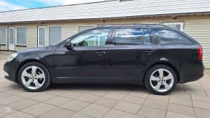 Melns Skoda Octavia 2009 Viļņa, ar dzinēja tilpumu 1.97 L un nobraukumu 285 tūkst. km par 3500 €, foto 39 vietnē AUTOMOTO.COM.LV