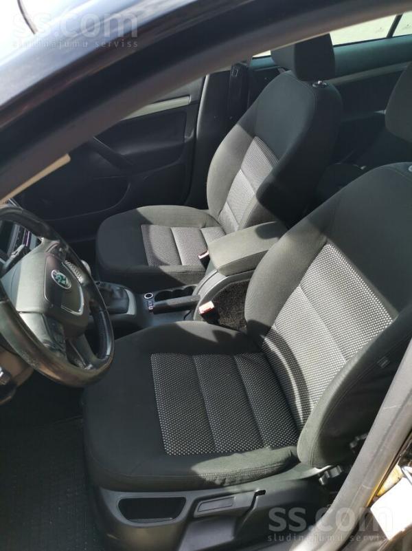 Melns Skoda Octavia 2009 Talsi, ar dzinēja tilpumu 1.80 L un nobraukumu 231 tūkst. km par 3250 €, foto 10 vietnē AUTOMOTO.COM.LV