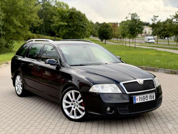Melns Skoda Octavia 2009 Viļņa, ar dzinēja tilpumu 2.00 L un nobraukumu 298 tūkst. km par 2500 €, foto 3 vietnē AUTOMOTO.COM.LV