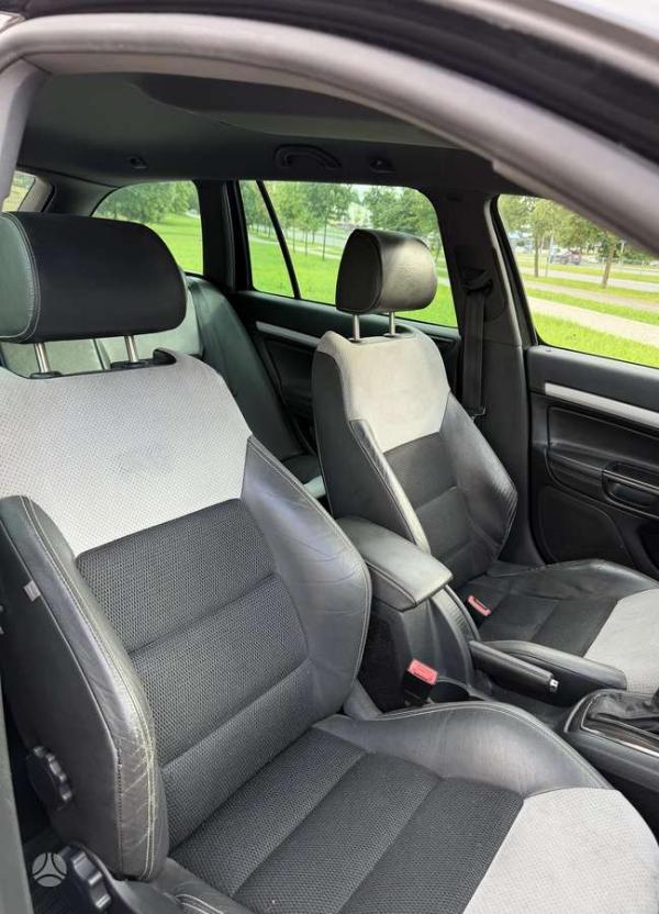 Melns Skoda Octavia 2009 Viļņa, ar dzinēja tilpumu 2.00 L un nobraukumu 298 tūkst. km par 2500 €, foto 7 vietnē AUTOMOTO.COM.LV