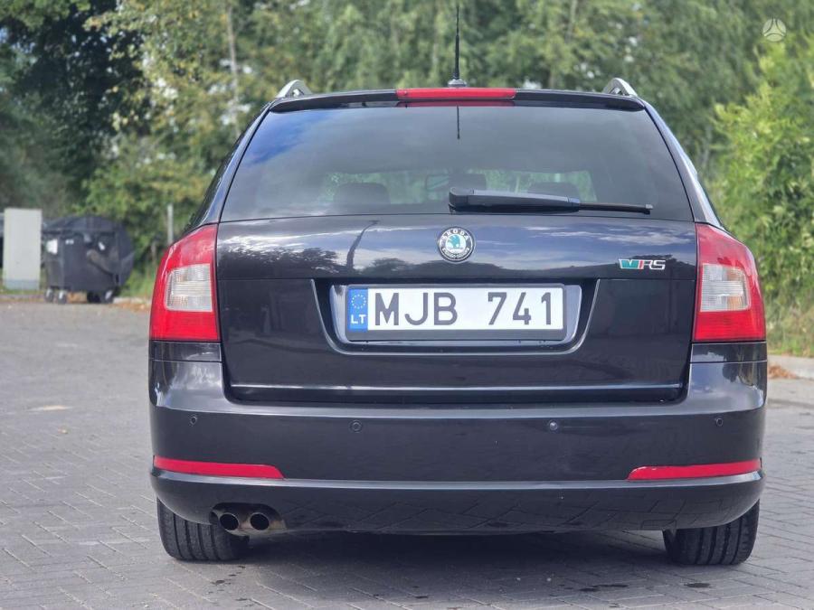 Melns Skoda Octavia 2009 Panevēža, ar dzinēja tilpumu 1.97 L un nobraukumu 282 tūkst. km par 4049 €, foto 7 vietnē AUTOMOTO.COM.LV