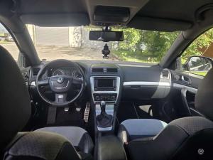 Melns Skoda Octavia 2009 Panevēža, ar dzinēja tilpumu 1.97 L un nobraukumu 282 tūkst. km par 4049 €, foto 8 vietnē AUTOMOTO.COM.LV