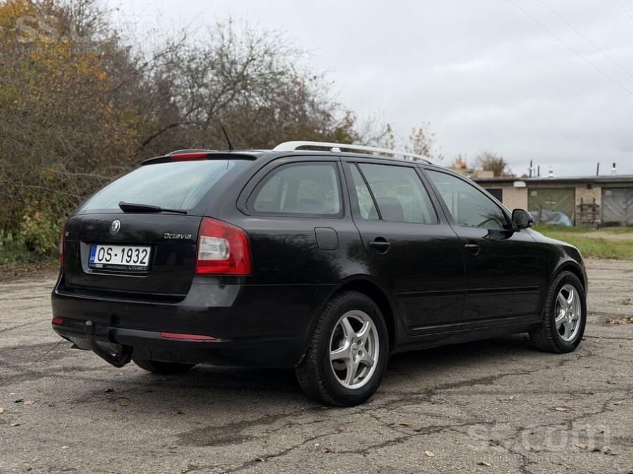 Черный Шкода Октавия 2009 в Огре, объемом двигателя 1.90 л и пробегом 350 тыс. км за 3650 €, фото 5 на AUTOMOTO.COM.LV