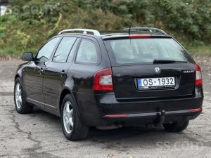 Черный Шкода Октавия 2009 в Огре, объемом двигателя 1.90 л и пробегом 350 тыс. км за 3650 €, фото 12 на AUTOMOTO.COM.LV