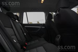 Black Skoda Octavia 2009 in Riga, with an engine capacity of 1.80 L and mileage of 143 thousand km for 4990 €, photo 18 on AUTOMOTO.COM.LV