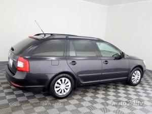 Black Skoda Octavia 2009 in Tallinn, with an engine capacity of 2.00 L and mileage of 311 thousand km for 1499 €, photo 4 on AUTOMOTO.COM.LV