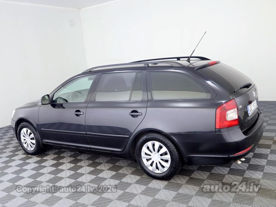 Black Skoda Octavia 2009 in Tallinn, with an engine capacity of 2.00 L and mileage of 311 thousand km for 1499 €, photo 5 on AUTOMOTO.COM.LV