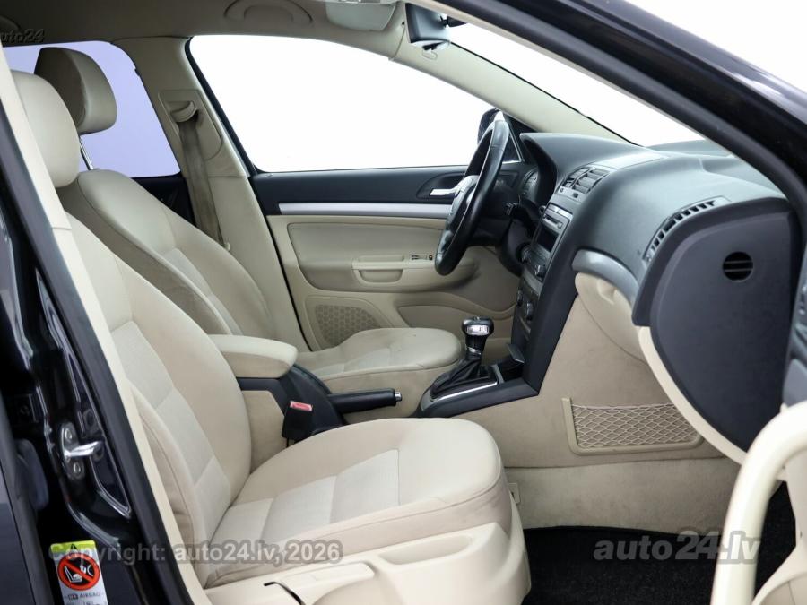 Black Skoda Octavia 2009 in Tallinn, with an engine capacity of 2.00 L and mileage of 311 thousand km for 1499 €, photo 7 on AUTOMOTO.COM.LV