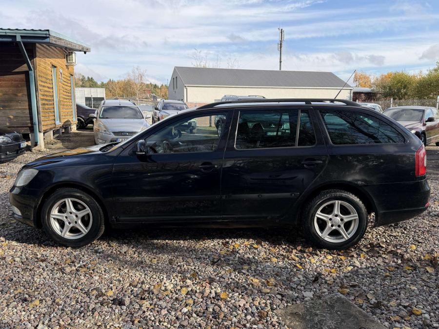 Melns Skoda Octavia 2009 Viļņa, ar dzinēja tilpumu 1.90 L un nobraukumu 481 tūkst. km par 1500 €, foto 6 vietnē AUTOMOTO.COM.LV