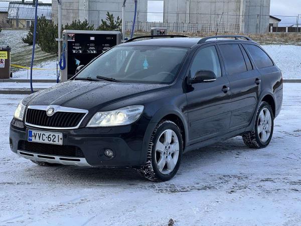 Melns Skoda Octavia 2010 Marijampole, ar dzinēja tilpumu 2.00 L un nobraukumu 303 tūkst. km par 3900 €, foto 1 vietnē AUTOMOTO.COM.LV