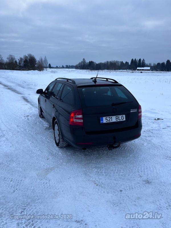Черный Шкода Октавия 2010 в Таллин, объемом двигателя 1.60 л и пробегом 359 тыс. км за 3300 €, фото 6 на AUTOMOTO.COM.LV